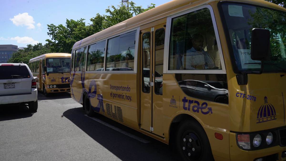 El Gobierno pone en marcha en el Gran Santo Domingo el Transporte ...